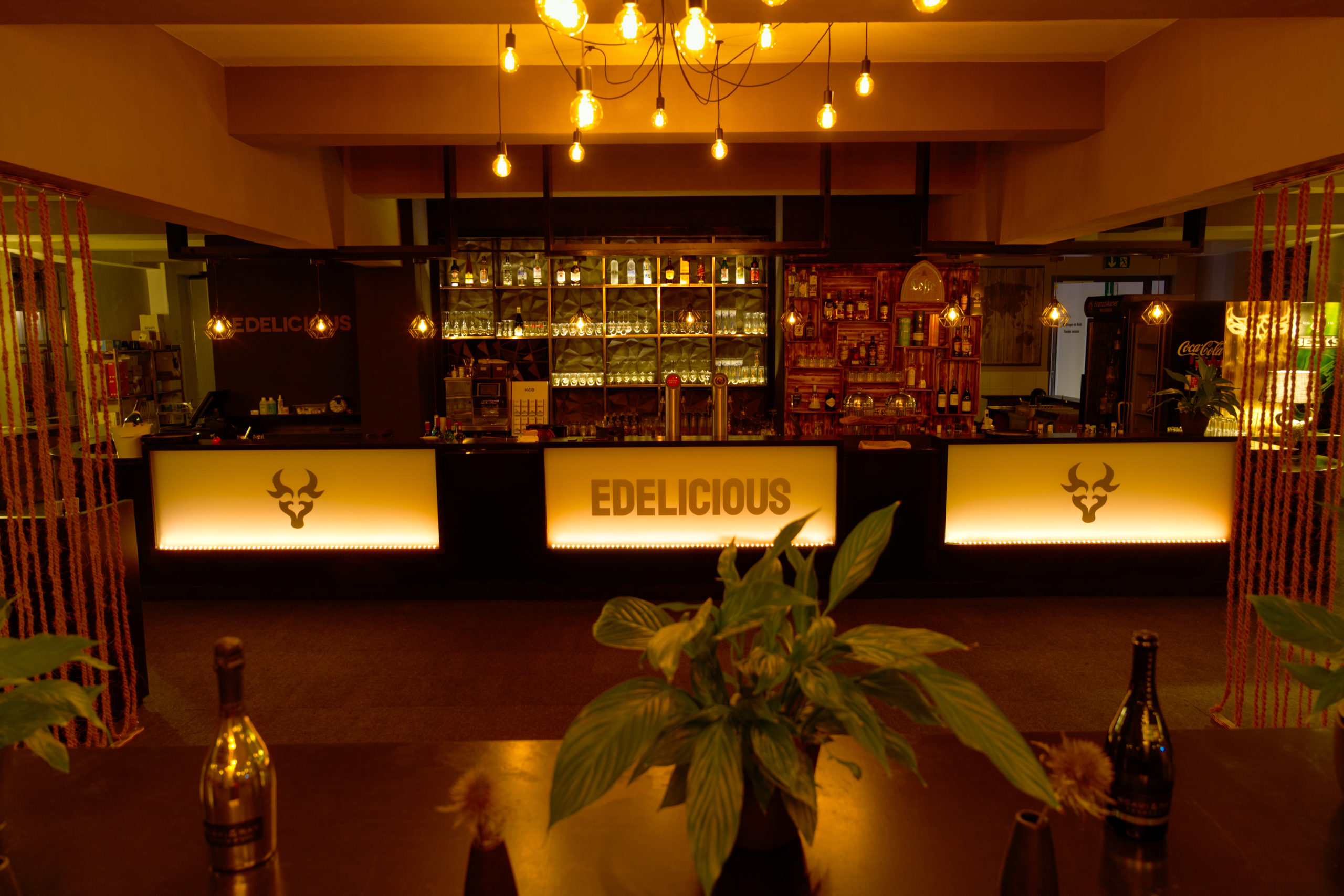 GRILLHOUSE - EDELICIOUS GRILLHOUSE